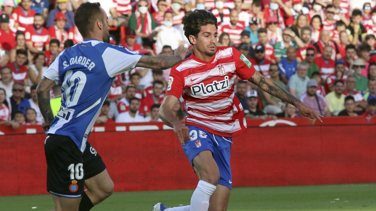 ¿Campanas de adiós para Álex Collado en el Real Betis?