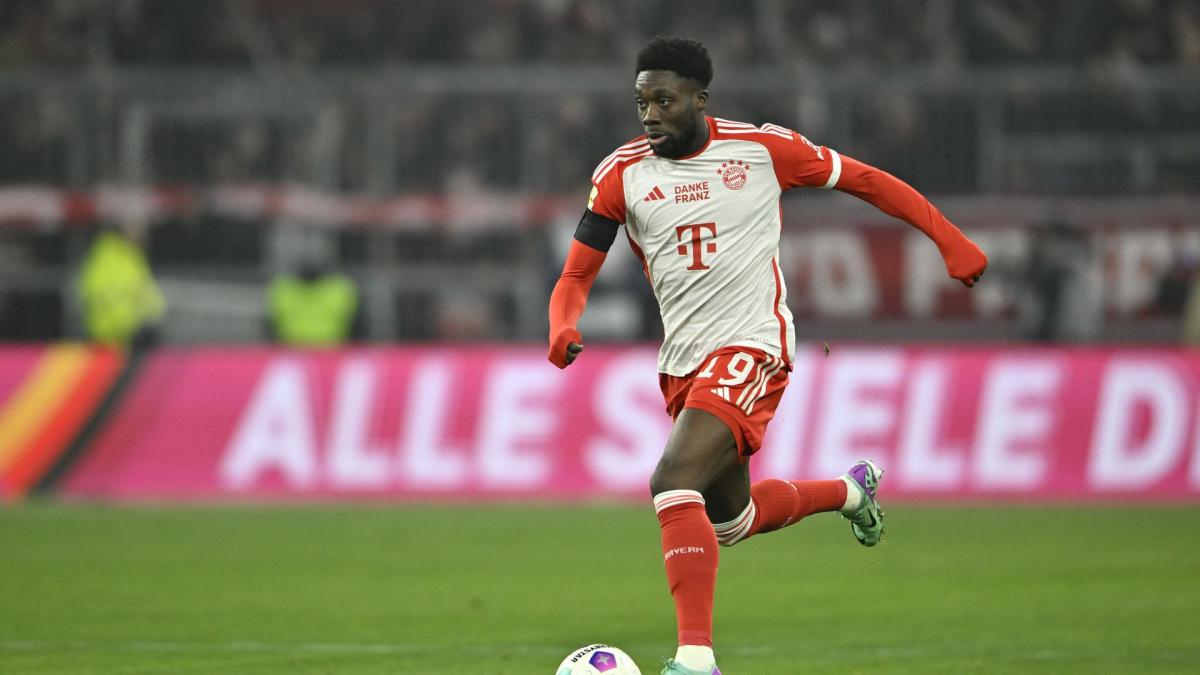 El dardo de Thomas Tuchel a Alphonso Davies