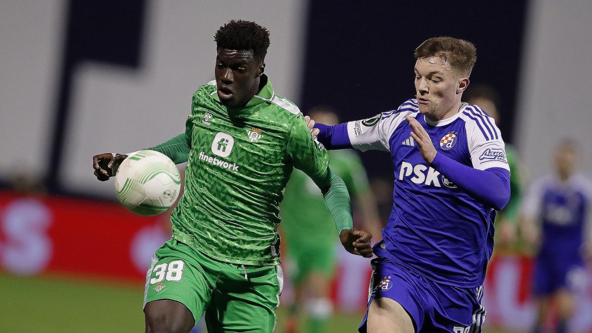 Assane Diao se despide del Real Betis