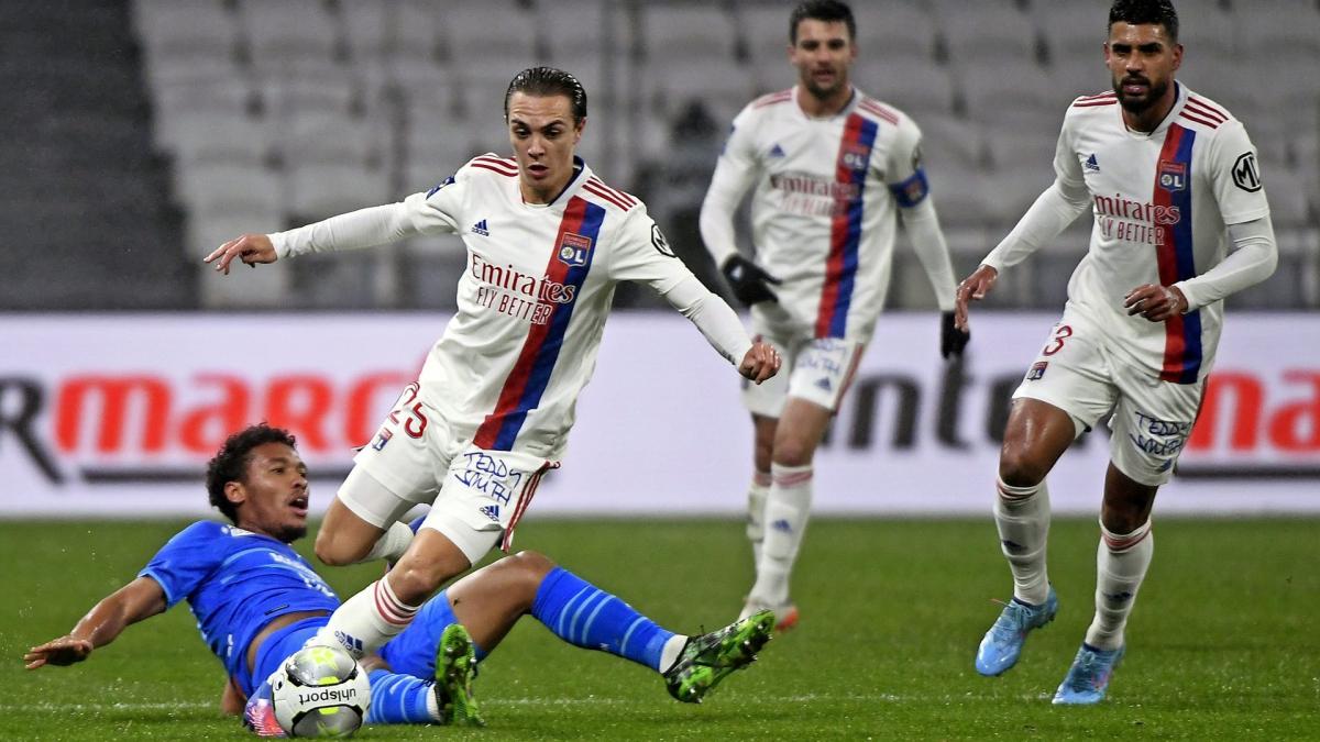 Maxence Caqueret se abre paso en el radar del Real Madrid
