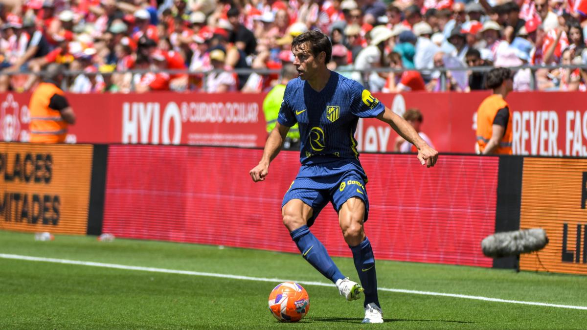 César Azpilicueta analiza su futuro en Sevilla