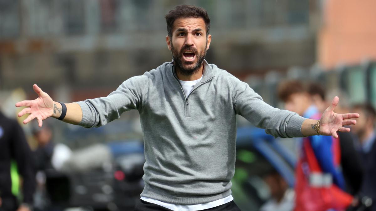 El Como aclara el futuro de Cesc Fábregas El Como aclara el futuro de Cesc Fábregas