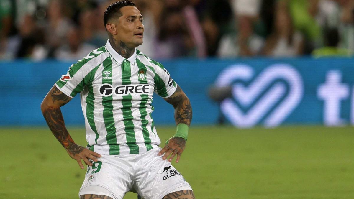 Real Betis | Chimy Ávila acumula muchos pretendientes