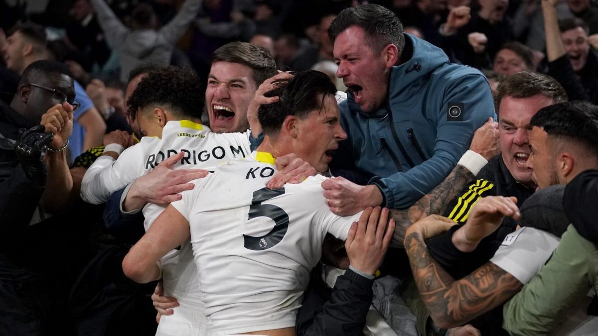 El Leeds United refuerza su medular