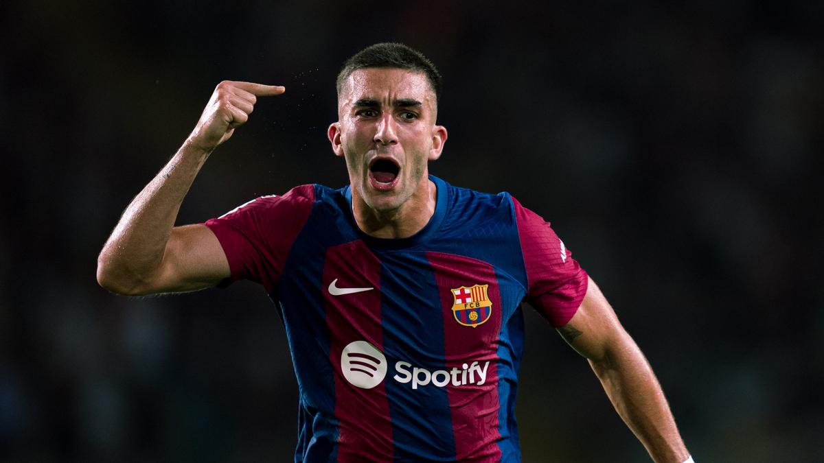 El FC Barcelona recibe una oferta de 20 millones por Ferran Torres
