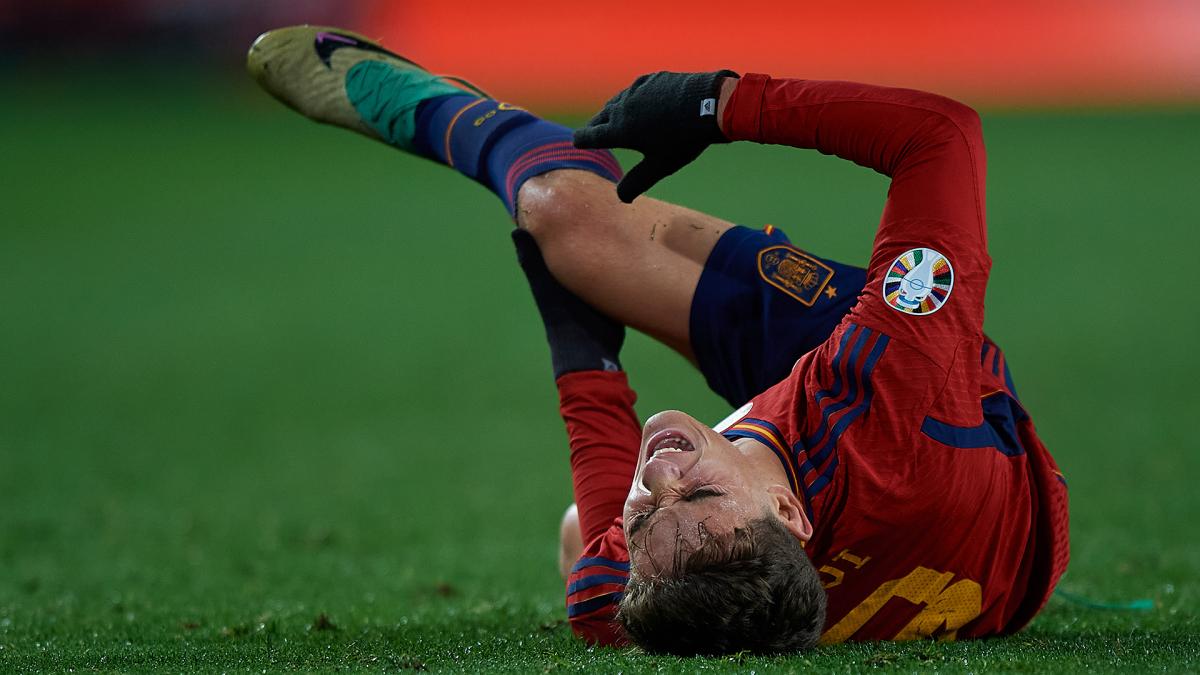 La lesión de Gavi altera los planes del FC Barcelona de cara al mercado ...