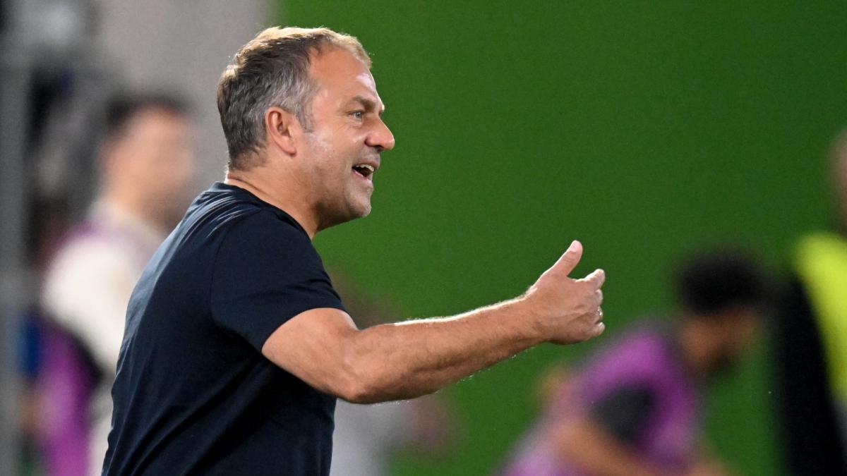 La primera decisión de Hansi Flick en el FC Barcelona