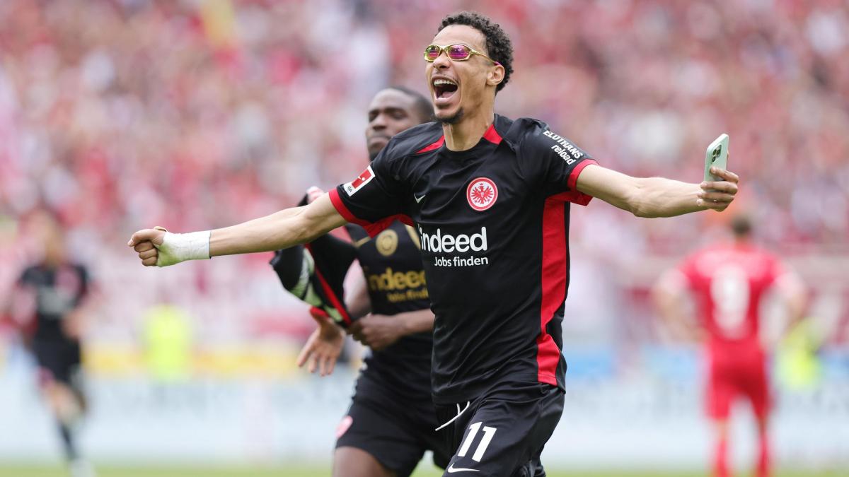 Hugo Ekitike levanta pasiones en un nuevo gigante europeo