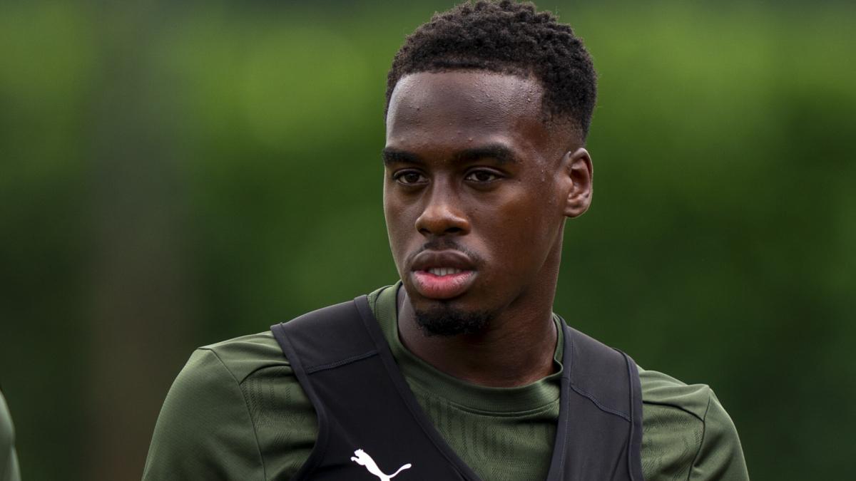 Otro jugador en la operación Jamie Gittens