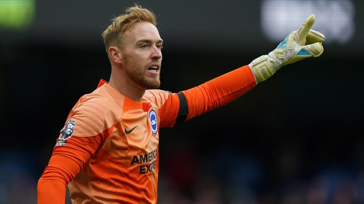 El Brighton renueva a Jason Steele
