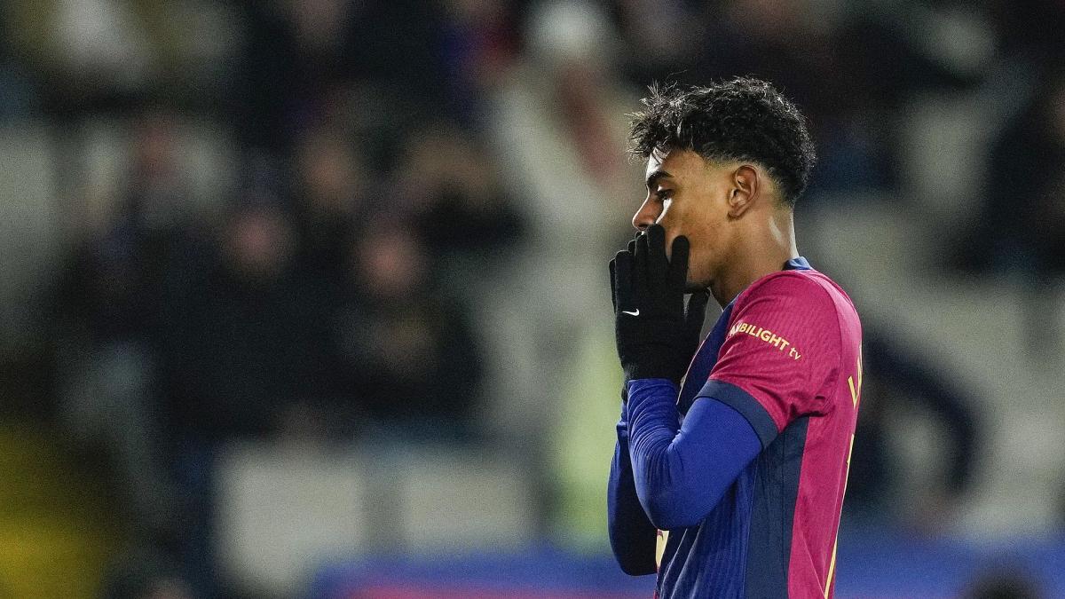 Cuatro clubes acechan a Lamine Yamal: ¡el Real Madrid está entre ellos!