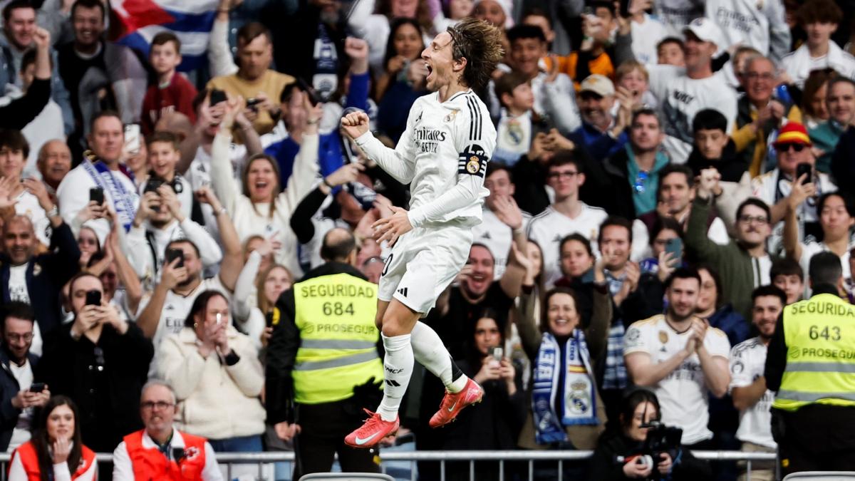 Carlo Ancelotti alude a la renovación de Luka Modric