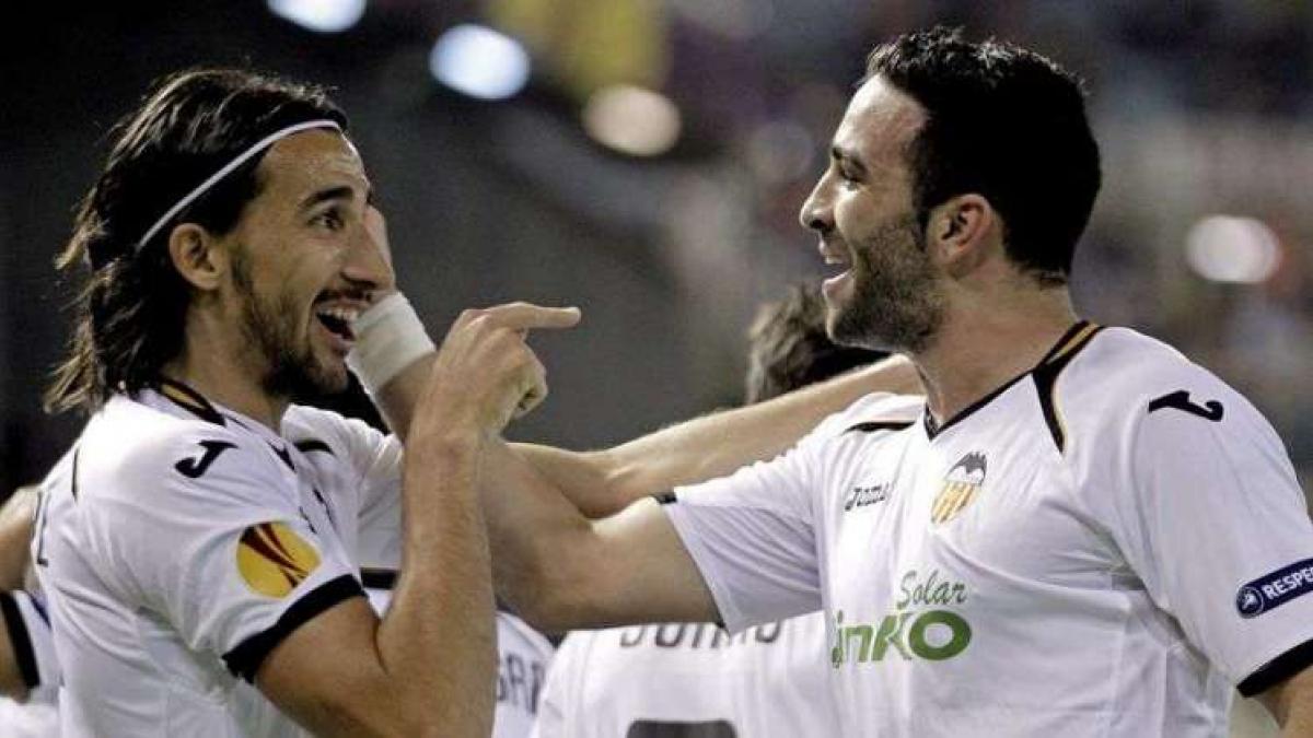 Valencia: Desde Rusia amenazan la continuidad de Adil Rami