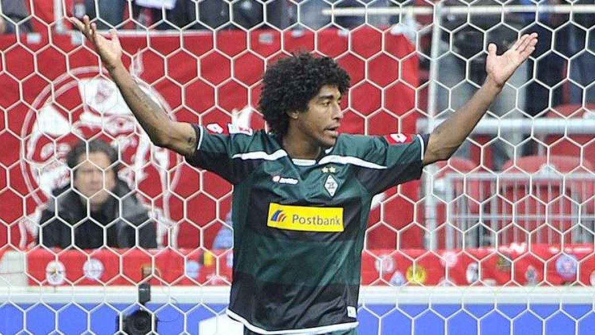 Dante Bonfim, el defensa brasileño al que espía el Valencia