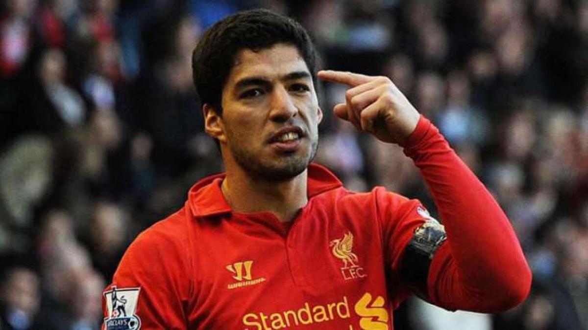 Liverpool: Brendan Rodgers transmite sus planes a Luis Suárez