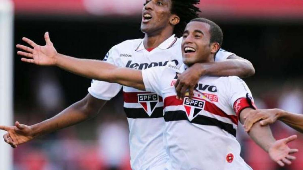 El deseado Lucas Moura ya habla del PSG El deseado Lucas Moura ya habla del PSG