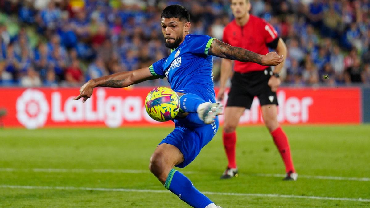 El Getafe confirma el fichaje de Omar Alderete