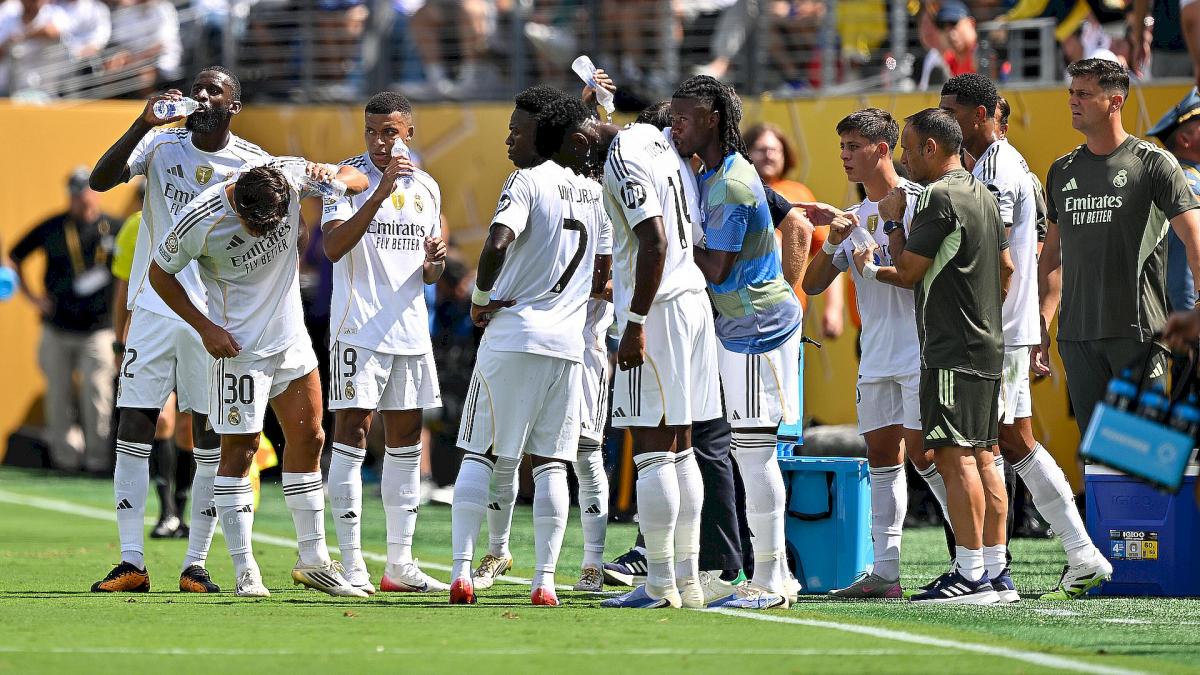 ¡El Real Madrid escoge al fin a su número 9!