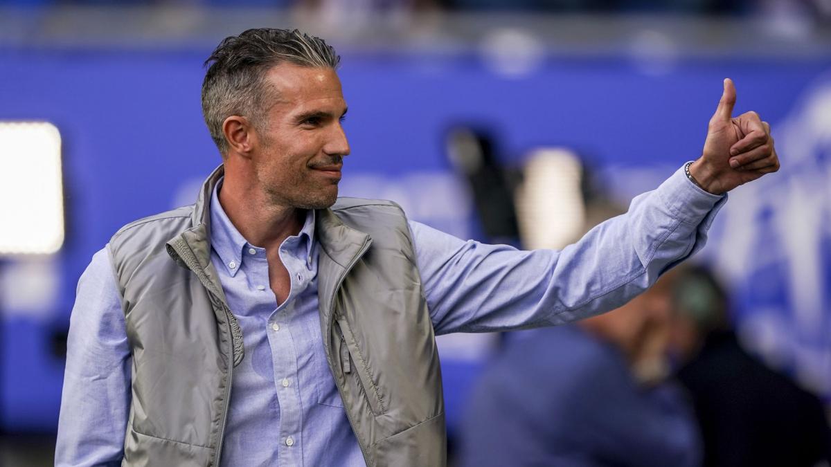 Decisión tomada con Robin van Persie