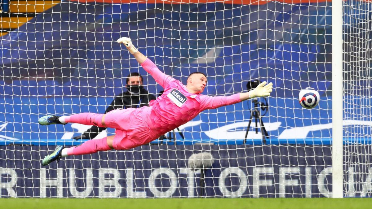 El Manchester United no se olvida de Sam Johnstone