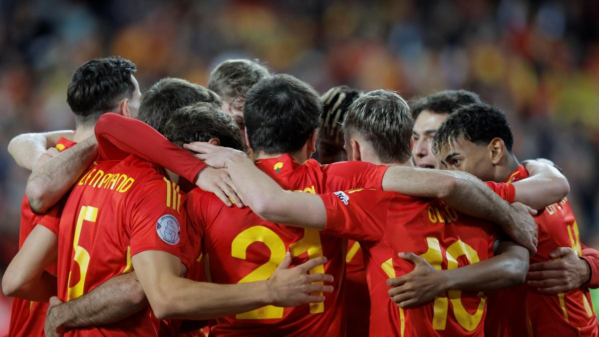 Confirmados los onces de España y Bulgaria