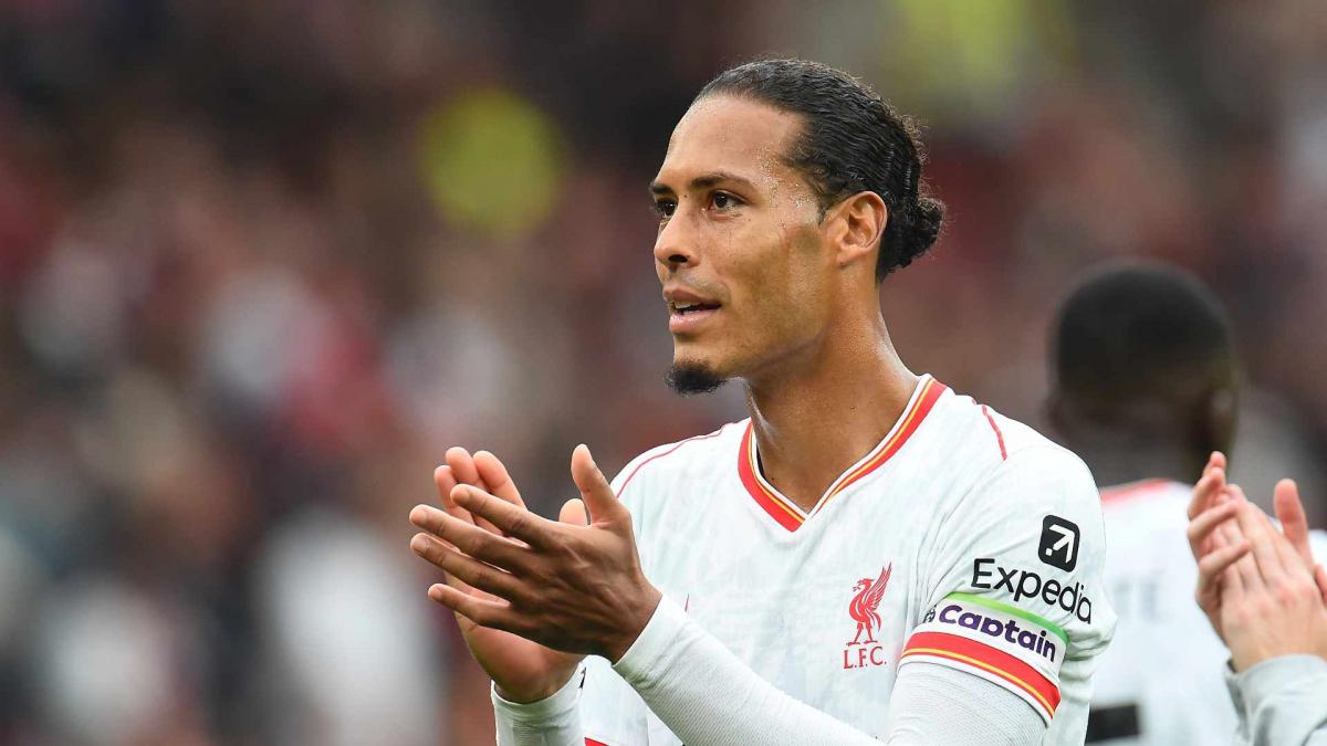 La posición contundente de Arne Slot por Virgil van Dijk